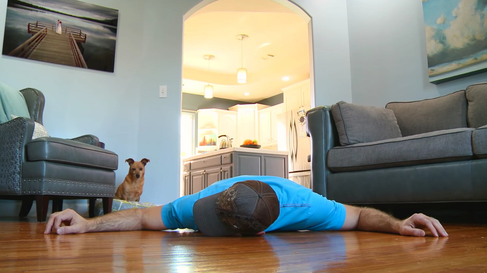 Owner fakes death in front of his dog to see her reaction