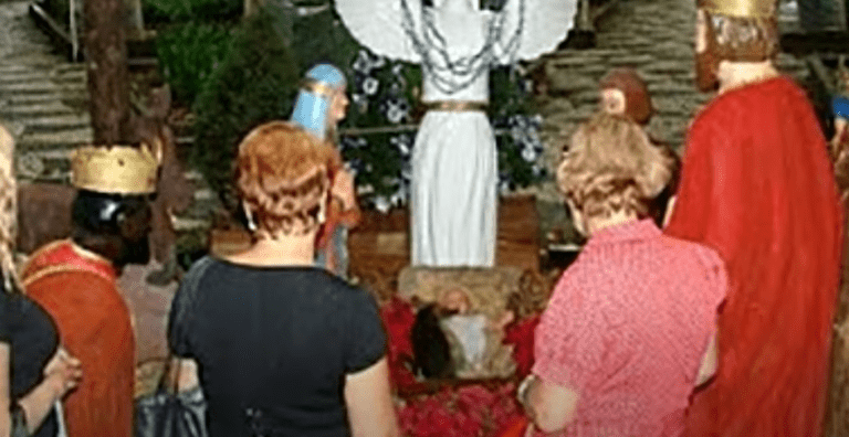 Homeless puppy is freezing in the night, but he finds warmth and ...