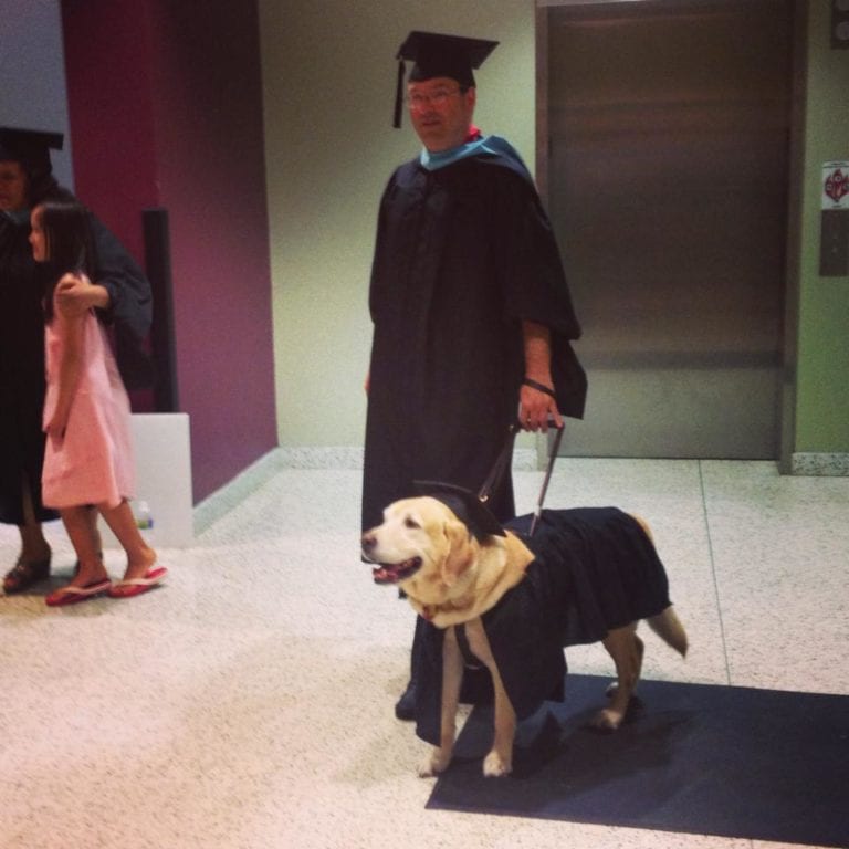 55 Photos Showing The Pure Love Of A Service Dog