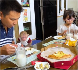 Baby monkey thrilled to see dad after days of separation